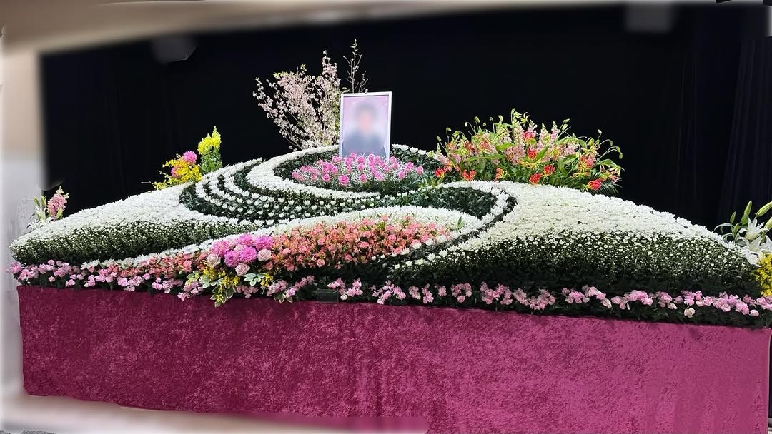 21 Thoughtful Funeral Flower Ideas to Express Your Love and Sympathy