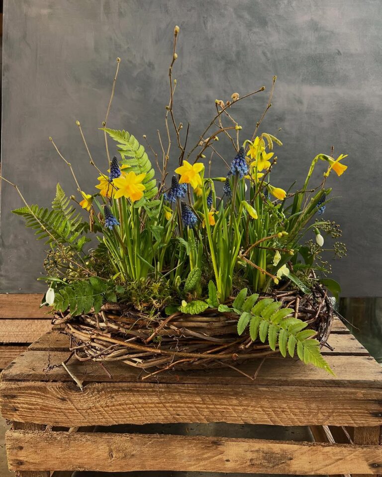 21 Thoughtful Funeral Flower Ideas to Express Your Love and Sympathy