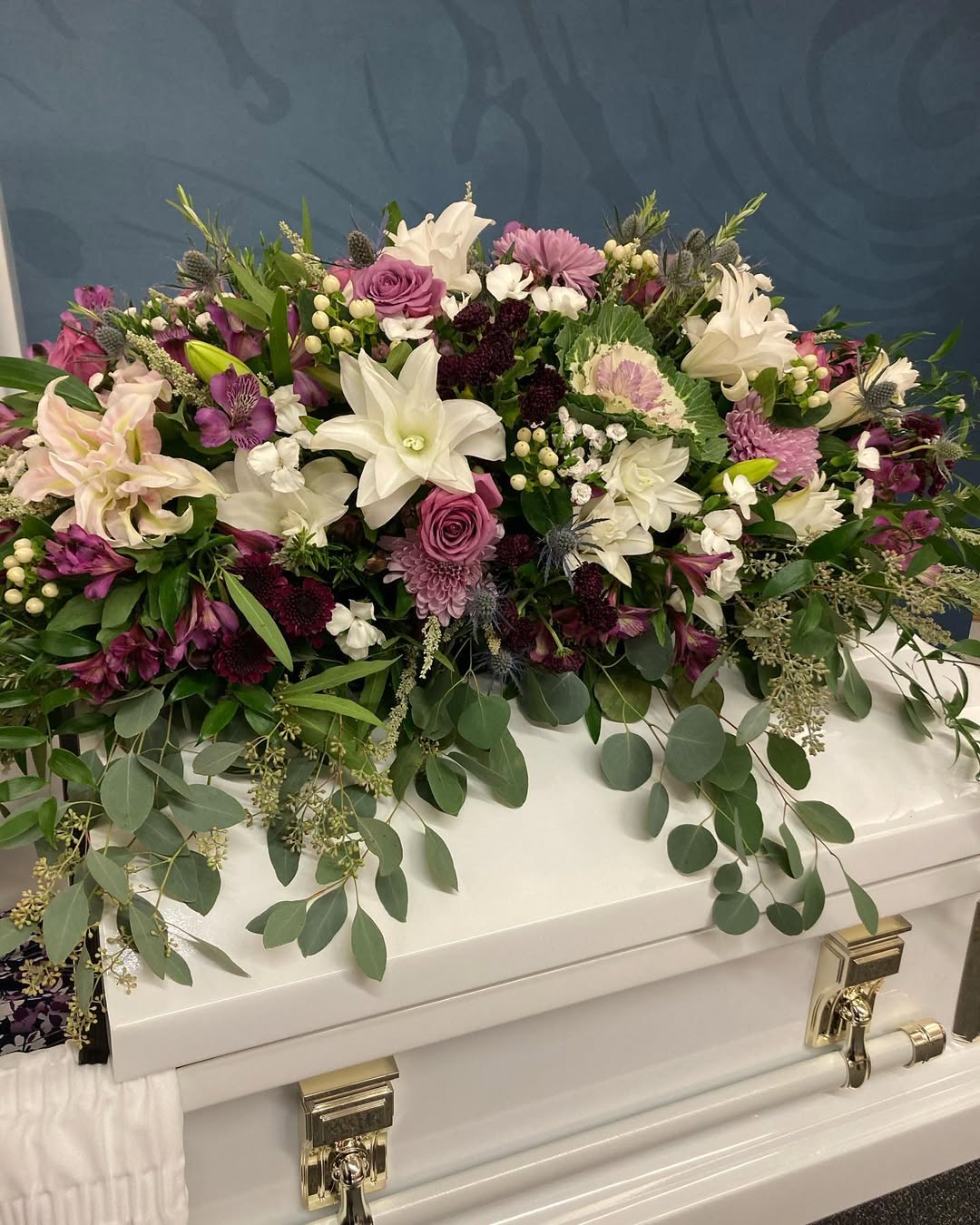 21 Thoughtful Funeral Flower Ideas to Express Your Love and Sympathy